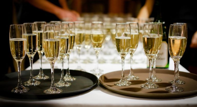 Everything You Need to Know About Champagne - Frenchly