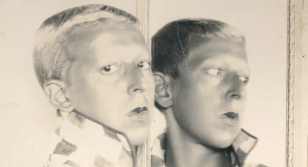 French 1920s Surrealist Non-Binary Artist Claude Cahun is Having a ...