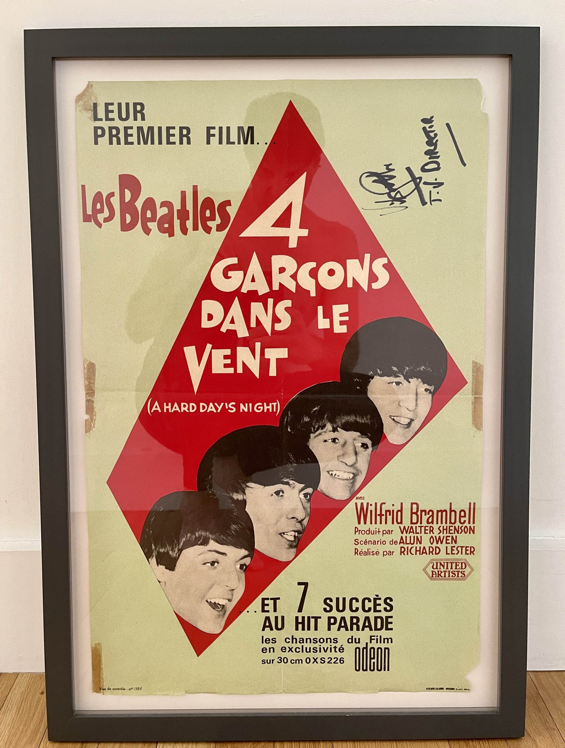 Les Beatles à Paris - Frenchly