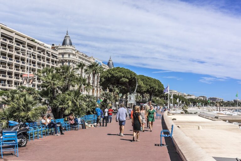 The Best Day Trips From Nice: From Antibes to Italy - Frenchly