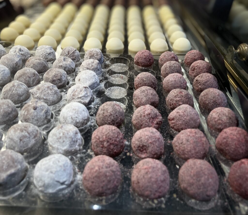 Chocolate Tourism: A Guide to Geneva’s Choco Pass - Frenchly