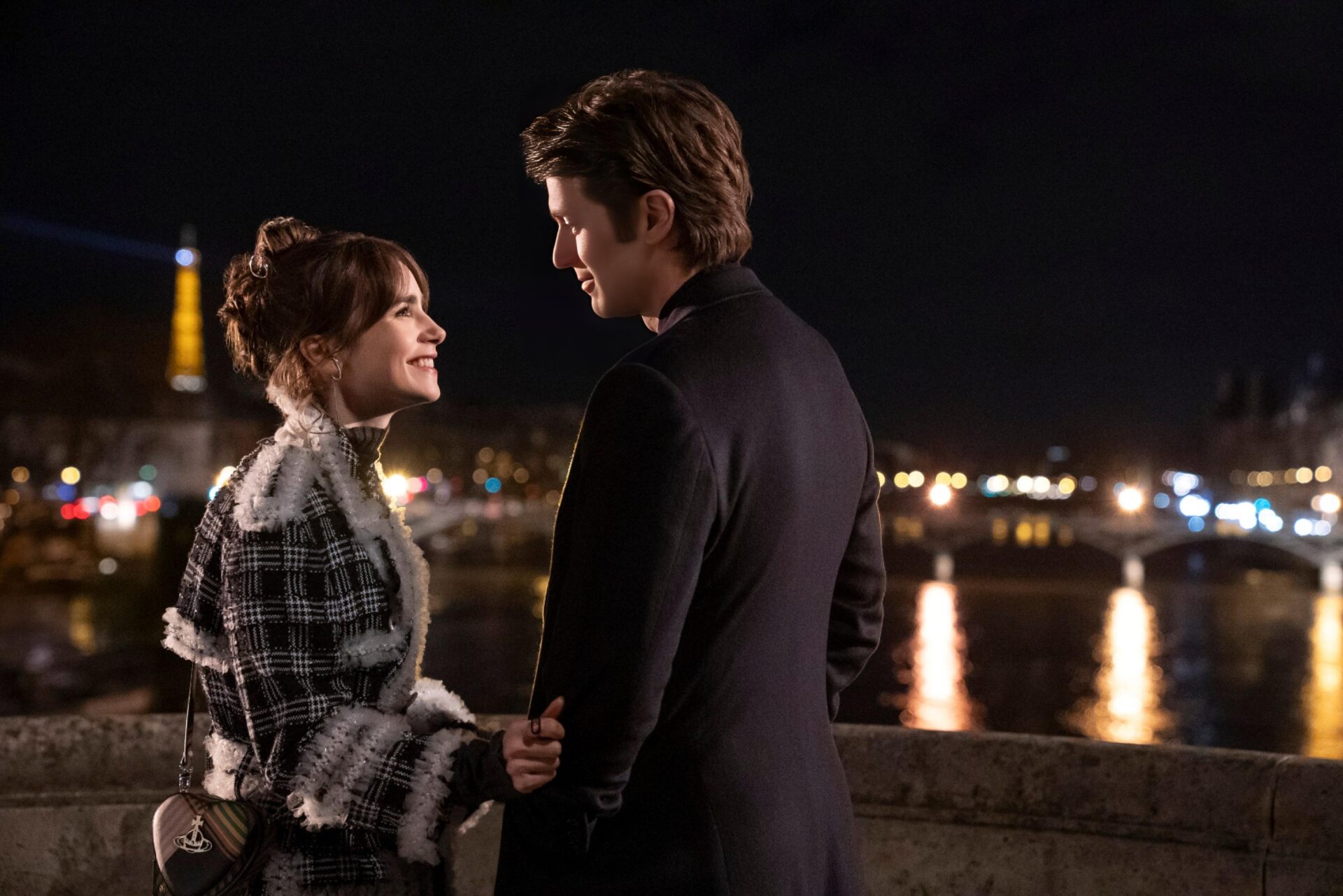 The Ultimate Guide to Dating a French Person - Frenchly