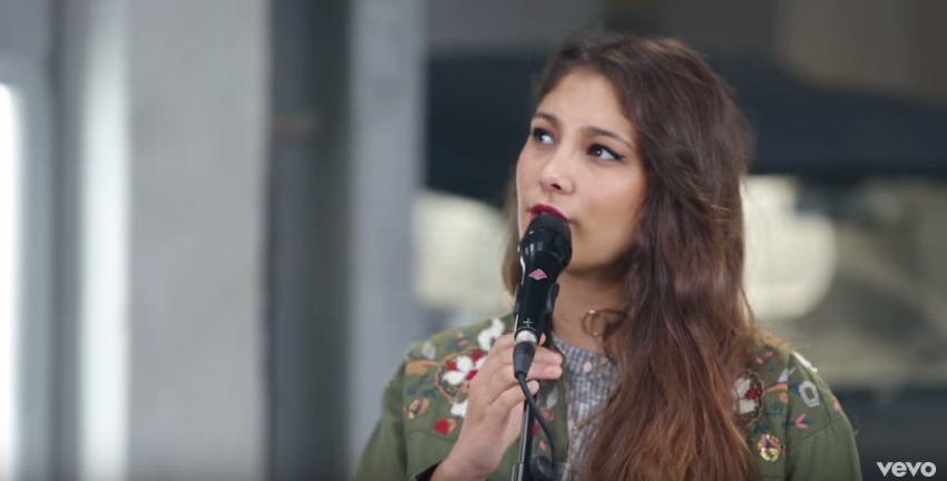 Chilla: France's Newest "Rappeuse" Making Waves - Frenchly